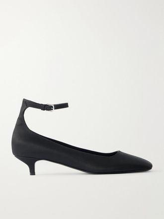 Toteme Satin Pumps - Black