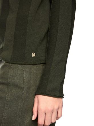 Marc Cain Stehkragenpullover Equestrian Grace Premium Damenmode schmal mit Stehkragen, mit Schurwolle und Kaschmir