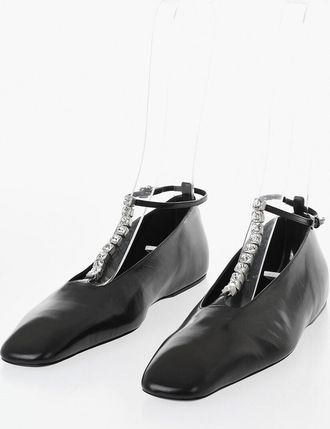 Jil Sander Ballerinas T-Strap Aus Leder Mit Zulaufender Spitze Und Schmuck Jil Sander