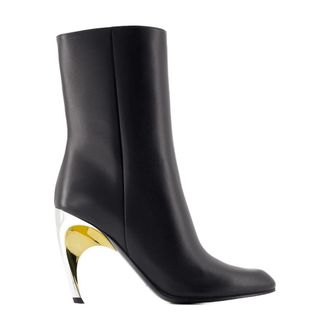Alexander McQueen Womens Seal Ankle Boot Black Calfskin