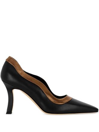 Manolo Blahnik escarpins &agrave; bords contrastants - Noir