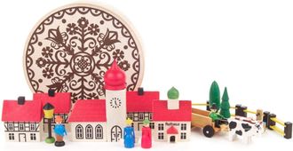 Rudolphs Schatzkiste Holzspielzeug Spielzeugdorf in der Spandose H&ouml;he 5cm NEU Seiffen Erzgebirge Dekoration Holzfiguren Weihnachten Fensterschmuck Spielzeug Deko Weihnacht