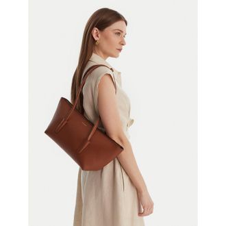 Coccinelle Handtasche Coccinelle T8A Coccinelle Double Beat E1 T8A 11 03 01 Braun