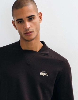 Lacoste t-shirt de loungewear coordonn&eacute; &agrave; manches longues en maille gaufr&eacute;e avec logo crocodile marron