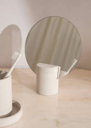 Mango Miroir de coiffeuse en r&eacute;sine &eacute;cru - Home - Taille unique - MANGO HOME