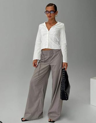 Princess Polly Just Have Fun - Elegante Hose in Grau mit Taillenband und weitem Bein