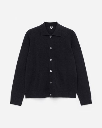 Arket Strickjacke Aus Lammwolle Mit Polokragen -Blau