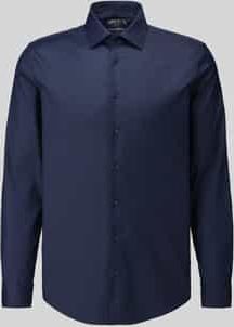 Jake*s Slim Fit Businesshemd mit Kentkragen