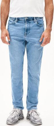 Armedangels Herren vegan Jeans Aarjo Tarpa Cloud Hellblau