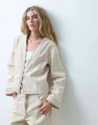 Object ensemble Object veste en jean &agrave; nouer sur le devant beige avec surpiq&ucirc;res contrastantes-Neutre
