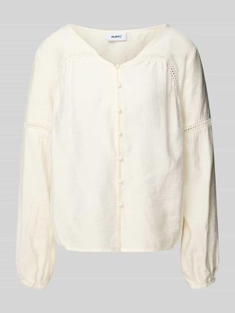Moves Bluse mit Lochstickerei Modell Lilyana