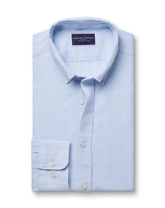 CHARLES TYRWHITT Reines Leinenhemd mit Button-down-Kragen - Himmelblau