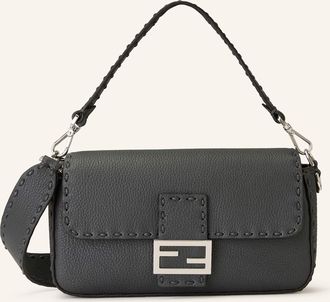 Fendi Schultertasche Baguette Medium grau
