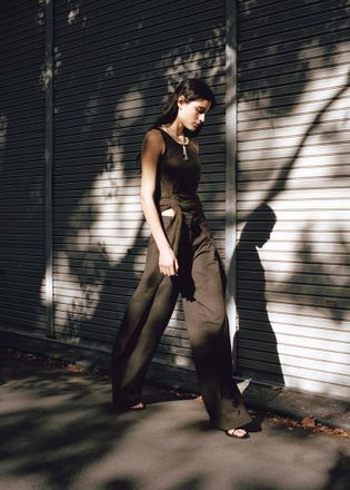 Mango Asymmetrisches, halbdurchsichtiges Top aus Alpaka mittelbraun - Damen - S - MANGO