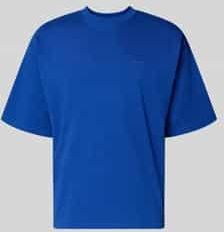 Review Oversized T-Shirt mit Logo