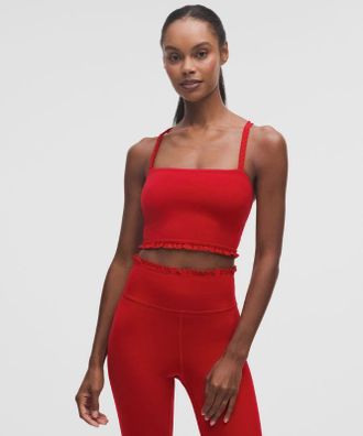 lululemon D&eacute;bardeur court &agrave; volants en Nulu pour Femmes - Dark Rouge - Taille L