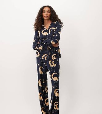 Chelsea Peers superweiches Pyjama-Set mit Knopfleiste in Marineblau mit Hasenmond-Print