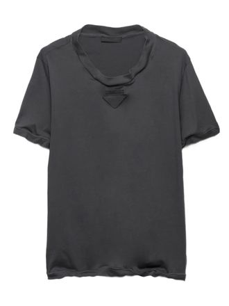 Prada T-Shirt mit Triangel-Detail - Grau