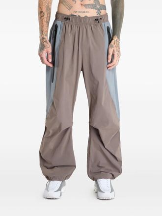 Nike pantalon &agrave; design colour block - Marron