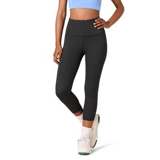 Amazon Essentials Damen Active Sculpt Workout Athleisure Capri-Leggings mit hohem Bund (in Übergröße erhältlich), Schwarz, 3XL Große Größen