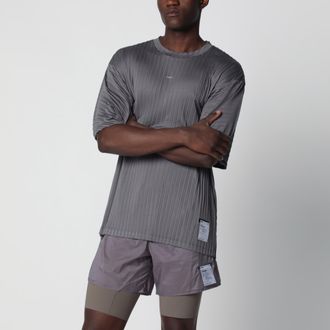SATISFY Plissiertes AuraLite-T-Shirt in Granitgrau