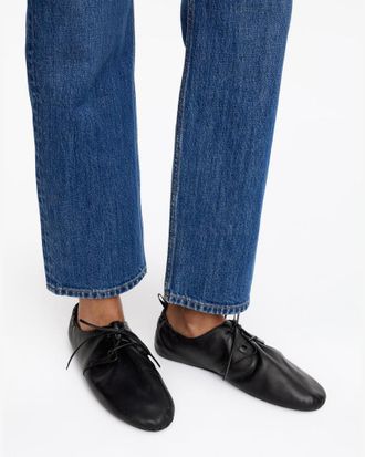 Arket Schn&uuml;rschuh Aus Weichem Leder -Schwarz