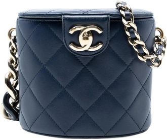 Chanel mini sac à bandoulière matelassé Elegant Chain Tubular Vanity Case (2019) - Bleu
