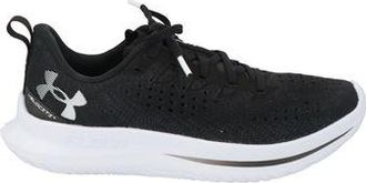 Under Armour CHAUSSURES - Sneakers sur YOOX.COM