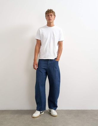 Topman Jeans mit Barrel-Fit in dunkler Waschung-Blau