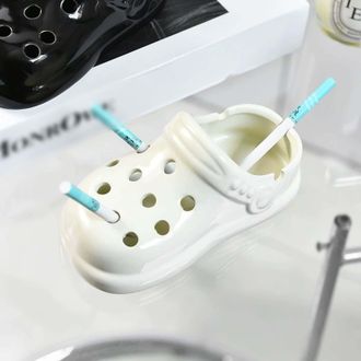 Generic Aschenbecher mit perforiertem Schuh, Keramik-Zigarettenaschenbecher, Schuh Design, Desktop-Dekoration, f&uuml;r zu Hause, B&uuml;ro, Schreibtisch, Terrasse, Bal