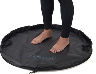Osprey Wetsuit Wickelunterlage | wasserdichte Outdoor-Wickeltasche, tragbar, faltbar und wasserabweisend, Reisetasche, Schwarz, Einheitsgr&ouml;&szlig;e