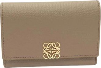 Loewe Pre-owned Anagram Vertical Wallet Pebble Grain Calf Trifold Wallet - Femme - Pre-owned - Beige - Taille: ONE Size