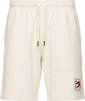 Tommy Hilfiger HOSEN & R&Ouml;CKE - Shorts & Bermudashorts auf YOOX.COM