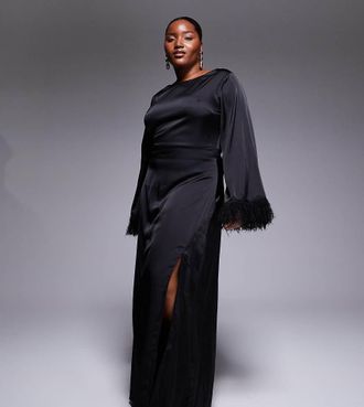 Tfnc Plus Robe longue &agrave; manches longues avec poignets en fausse fourrure - Noir