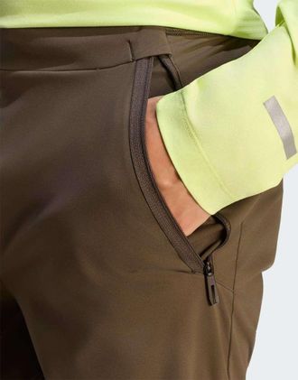 adidas Terrex xperior pantalon softshell de ski de fond en shadow olive-Vert
