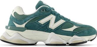 New Balance Unisex 9060 in Gr&uuml;n/Beige, Wildleder/Mesh, Gr&ouml;&szlig;e 38.5