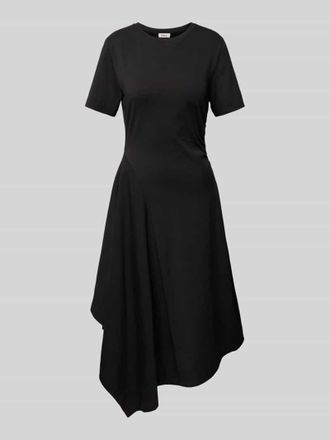 s.Oliver Red Label Tailliertes Midikleid mit Raffungen und asymmetrischem Rock