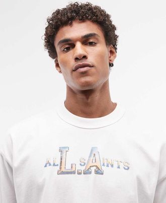 AllSaints Angelino - Kurz&auml;rmliges T-Shirt in Wei&szlig; mit Logoprint