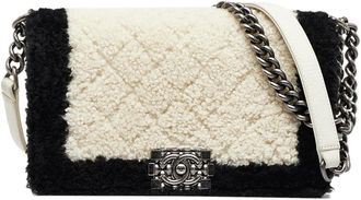 Chanel Hobo Bags - Old Medium Bicolor Shearling Boy Flap - Gr. unisize - in Wei&szlig; - f&uuml;r Damen