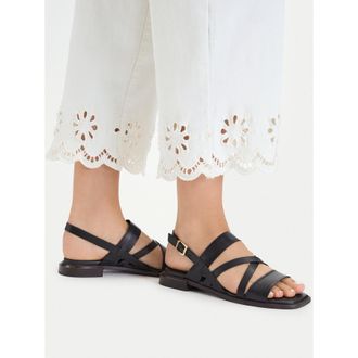 Clarks Sandalen Clarks Ariany Strap 26185800 Schwarz