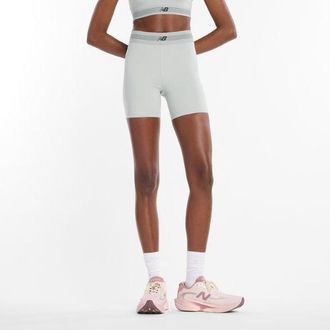 New Balance Femme Gabby Thomas Signature Collection AC Fitted Short 5 en Gris, Poly Knit, Taille XS