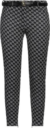 Elisabetta Franchi HOSEN & R&Ouml;CKE - Hosen auf YOOX.COM