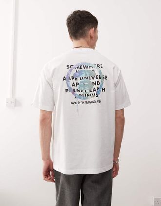 Aape By A Bathing Ape AAPE by A BATHING APE - T-shirt avec logo multicolore au dos - Blanc