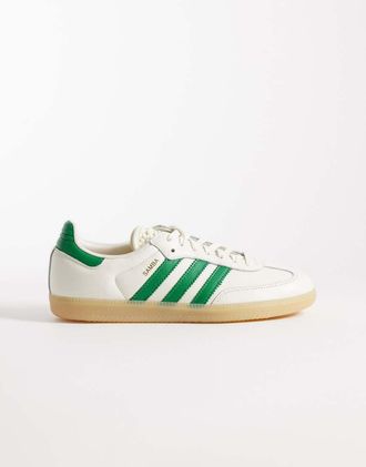 adidas Originals Samba OG - Sneaker in Wollwei&szlig; und Gr&uuml;n mit geh&auml;kelter Zunge