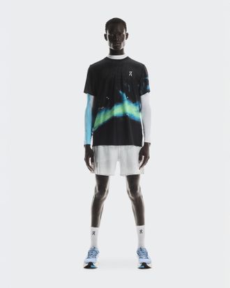 On Pace Mesh Shorts