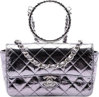 Chanel Sac bandouli&egrave;re matelass&eacute; m&eacute;tallique Pre-owned - Femme - Pre-owned - Gris - Taille: ONE Size