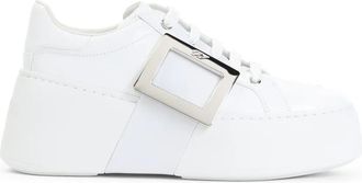 Roger Vivier Low-Top Sneaker - Platform Sneakers With Prominent Buckle Detail - Gr. 38,5 (EU) - in Wei&szlig; - f&uuml;r Damen