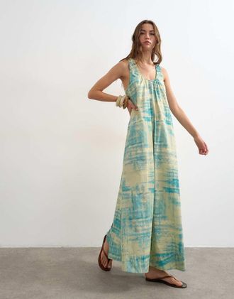 Topshop Robe d&eacute;t&eacute; longue en popeline de coton &agrave; imprim&eacute; abstrait avec encolure fronc&eacute;e - Bleu-multicolore
