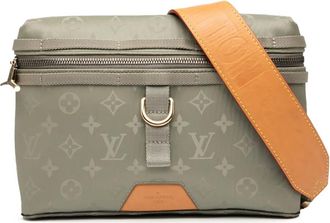 Louis Vuitton 2021-2025 Monogram Titanium Messenger PM Umhängetasche - Grau