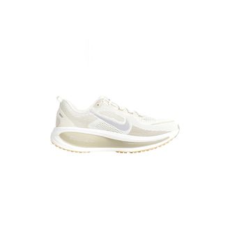 Nike Vomero 18 Sneakers